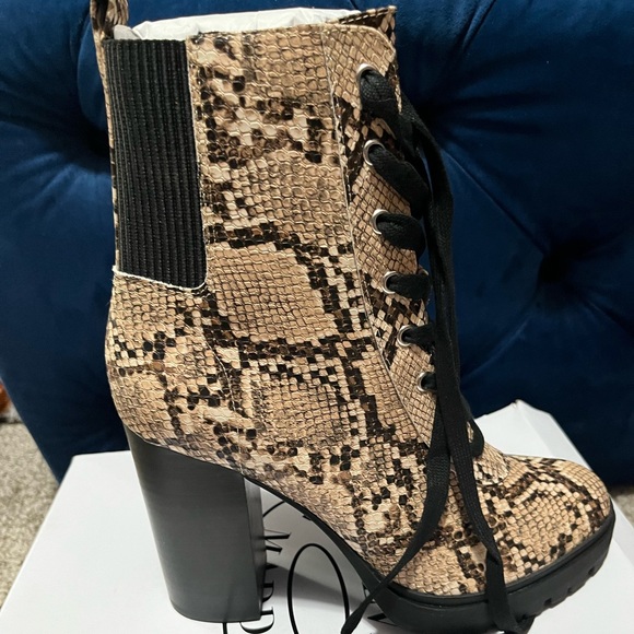 Steve Madden | Shoes | Steve Madden Snakeskin Boots | Poshmark